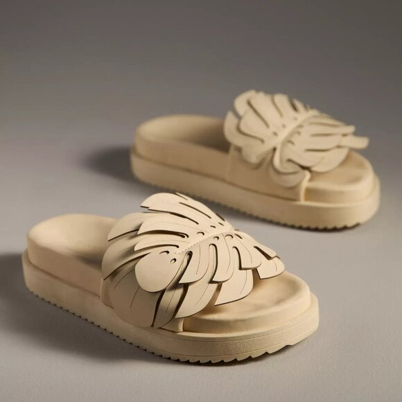 FARM Rio | Shoes | Farm Rio Monstera Chunky Slide Exotic Leaves Beige ...